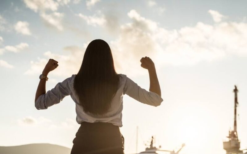 40+ Signs Of Low Vibrational People - DreamMaker