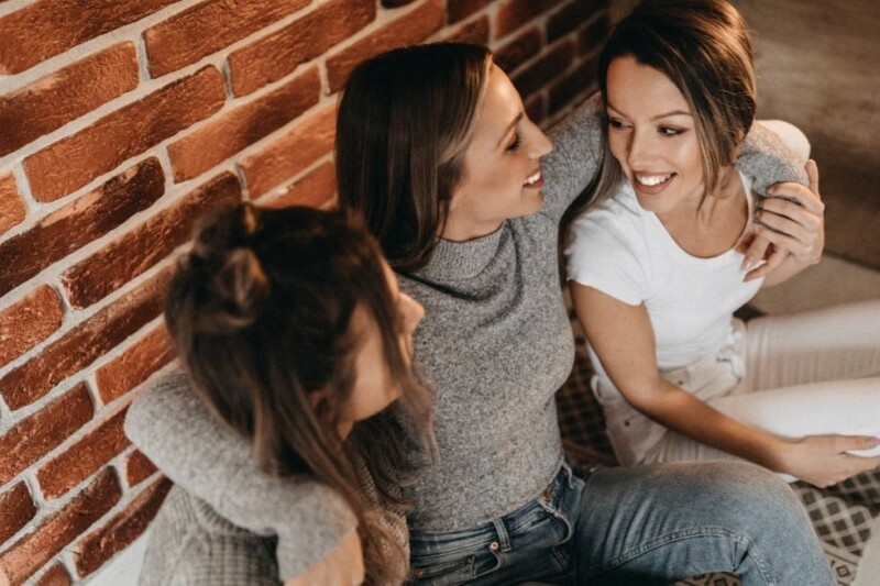 Are We Friends? The 5 Stages of How Friendships Are Formed
