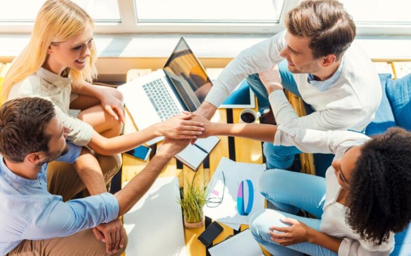 How to Manifest Your Dream Job In 5 Easy Steps - DreamMaker